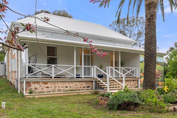 Piambong House - Clare