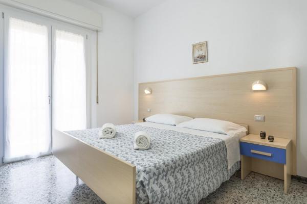 Room And Breakfast Da Laura - Rimini