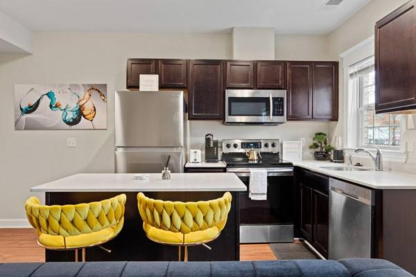 Stylish And Comfortable 1-br In The Heart Of Detroit - Dearborn, MI