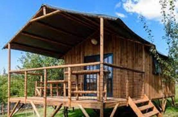 Camping Le Moulin De David -Gaugeac Monpazier 24540 - Cabane -Mobil-home 3 Et 2 Chambres - Biron