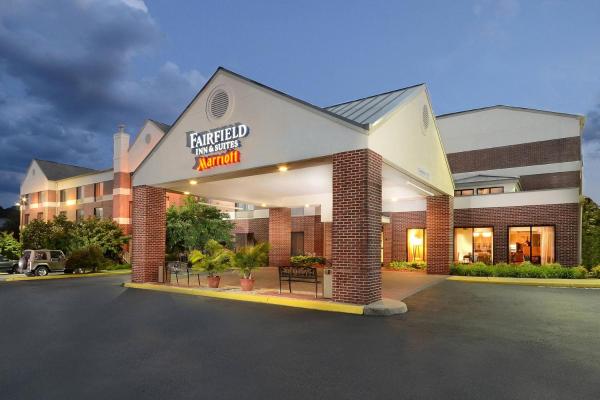 Fairfield By Marriott Inn & Suites Charlottesville North - Charlottesville, VA
