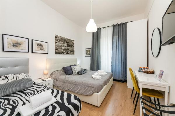 Julius Caesar Home - Ciampino