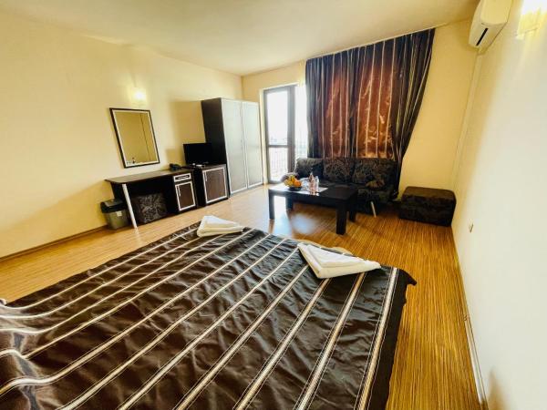 The American Hotel - Pomorie