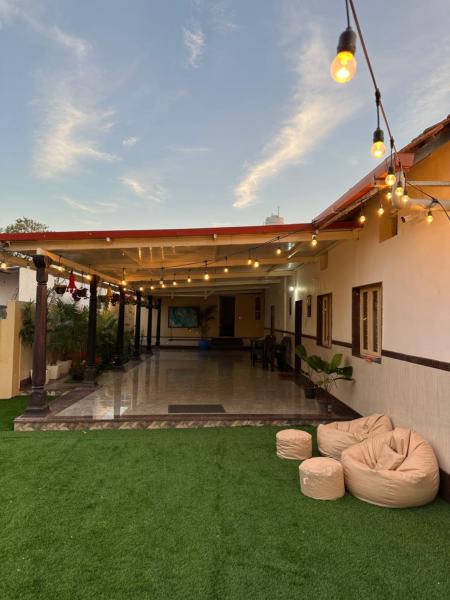 Rustic Village Farmhouse - Kanakapura