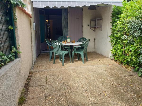 Corallines Agréable Petite Villa 2 Pièces Mezzanine Mt St Martin Cap D'agde - Agde
