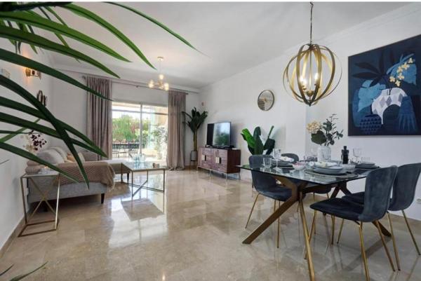 Aloha Gardens In Puerto Banus (Marbella) - Puerto Banús