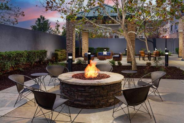 Courtyard By Marriott Sacramento Folsom - Folsom, CA