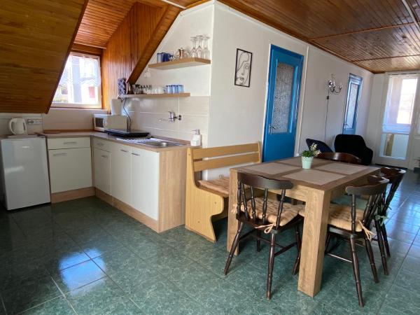 Kék Nefejelcs Apartman - Miszkolc