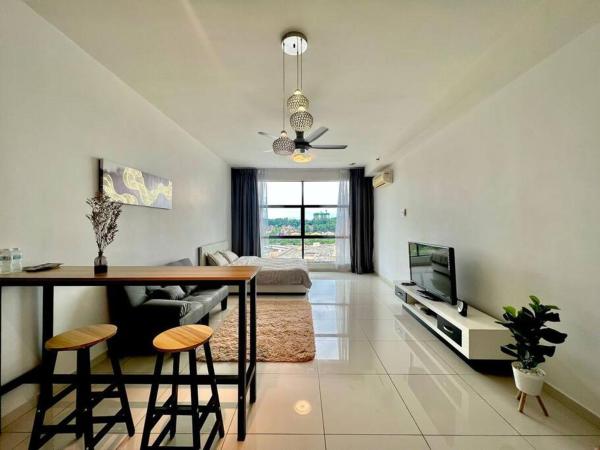 Zeva Studio*cozy*quietplace*wi-fi* - Serdang