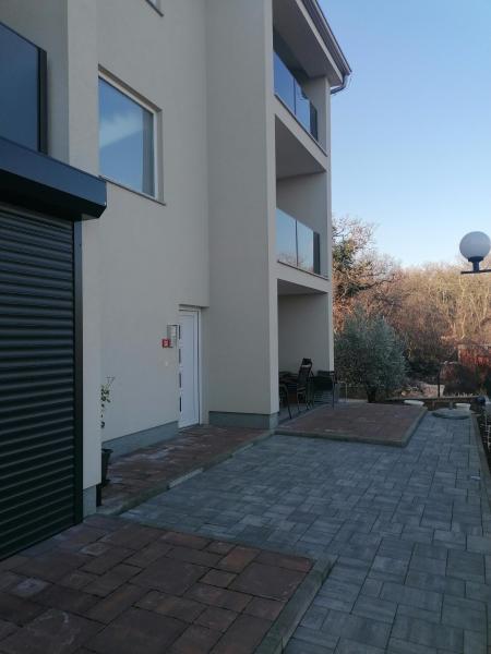 Apartments With Parking Space Soline, Krk - 20895 - Njivice