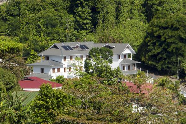 2 Bedroom Apartment At Hilltop Boutique Hotel -