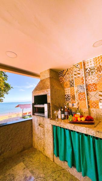 Casa Com Pes Na Areia Em Iriri - Es - Brazil