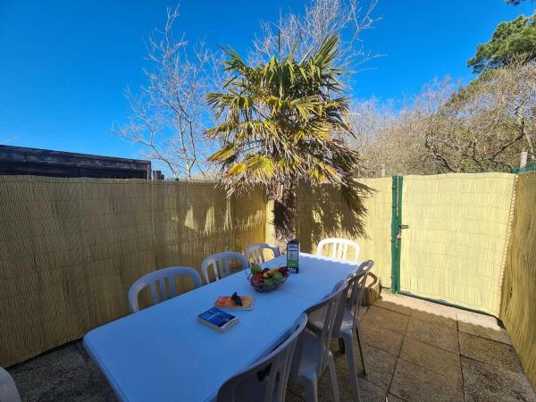 Maison 2 Pièces Avec Mezzanine, à 400m De La Plage, Parking, Jardin Privé, 6 Couchages - Saint-hilaire-de-riez - Fr-1-224c-218 - Saint-Hilaire-de-Riez