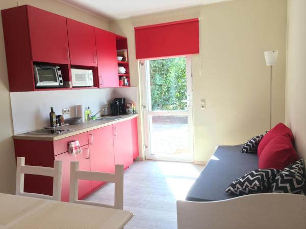 Oase Im Südosten Leipzigs - Schöne, Ebenerdige 2-raum-apartments Mit Stellplatz Und Terrasse - Leipzig