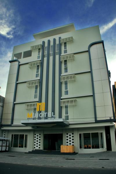 M Hotel - Lombok