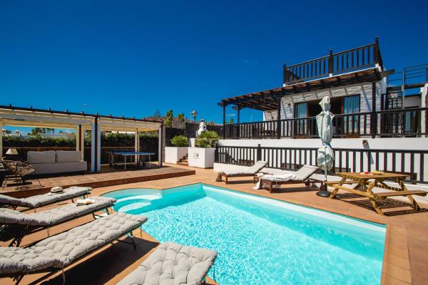 Villa Cavendish With Sea Views And Heatable Pool Close To Flamingo Beach - Playa Blanca