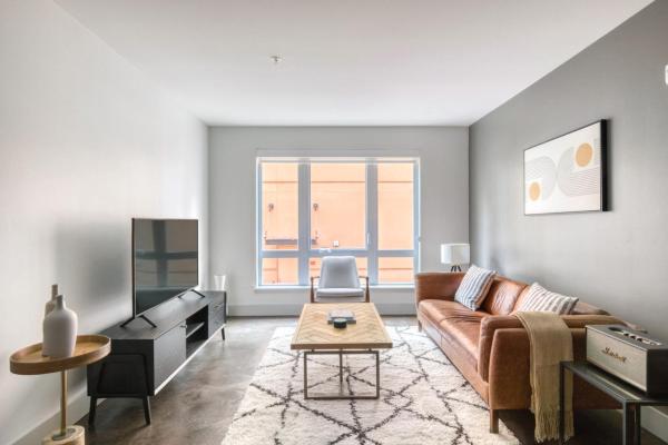 Bellevue 1br W Wd Gym Lounge Nr Downtown Park Sea-528 - Bellevue, WA