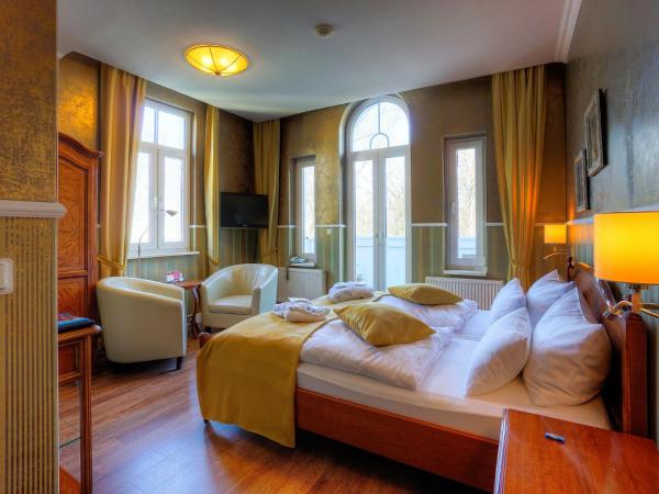 Kurparkhotel Warnemünde - Warnemünde