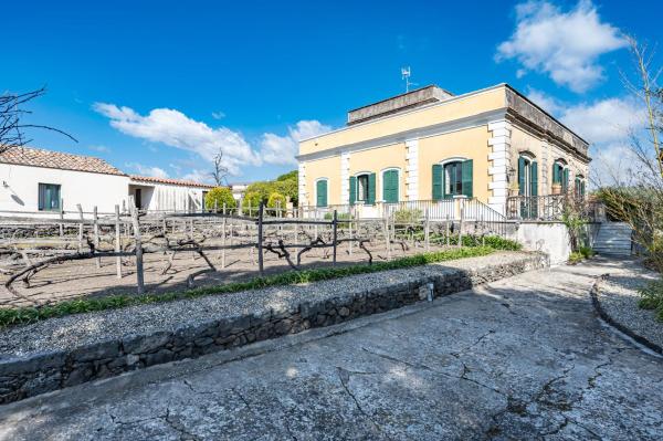 Guesthost - Villa Ninina In The Heart Of Etna Park - Valverde
