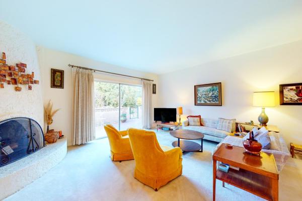 Foothills Living - Tucson, AZ