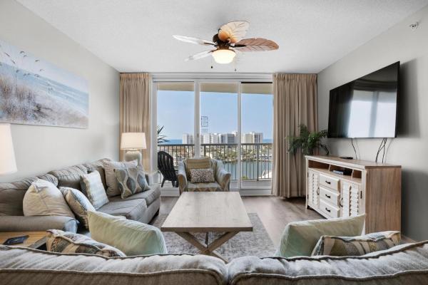 Pelican Beach Terrace 805 - Destin, FL