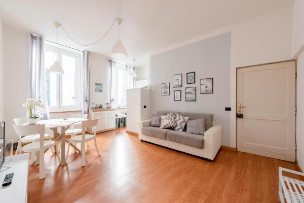 Mazzini 12, Elegant Central Apartment With Free Private Garage 800 M, Air Conditioning, Wi-fi, Just 100 M From The Public Beach - Portofino