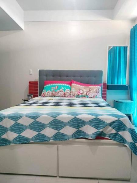 Cubao Manhattanheights U31n Tb, Studio Unit - Quezon City
