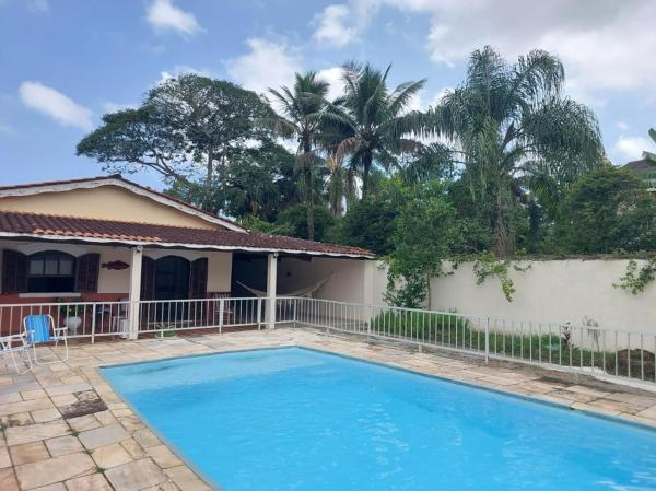 Casa Guarujá C/ Piscina Grande - Santos