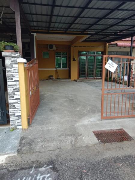 Ajila Inn - Sepang