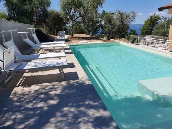 Villa Malù - Apt Amalia - Piscina E Vista Lago - Pai