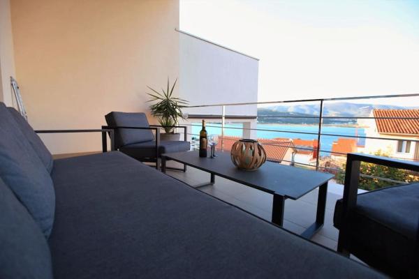 Luxury Villa Lana Apt, Seaview Terrace, Large Outdoor Space, Bbq - Okrug Gornji