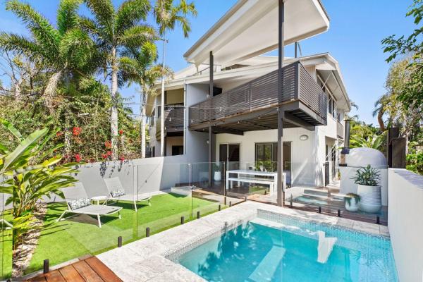 1 Horizon Terraces Beautifully Styled Duplex Perfect Beach Vibes - Noosa Heads