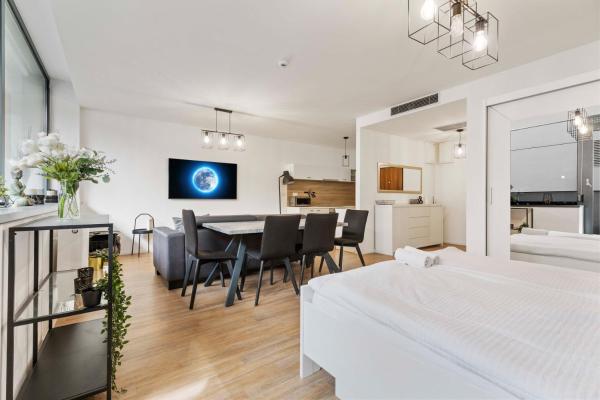 Lam Moon W Ac & Balcony - Slovakia