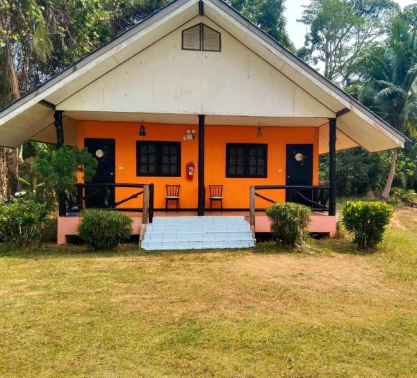 Diamond Hill Salak Phet - Ko Chang