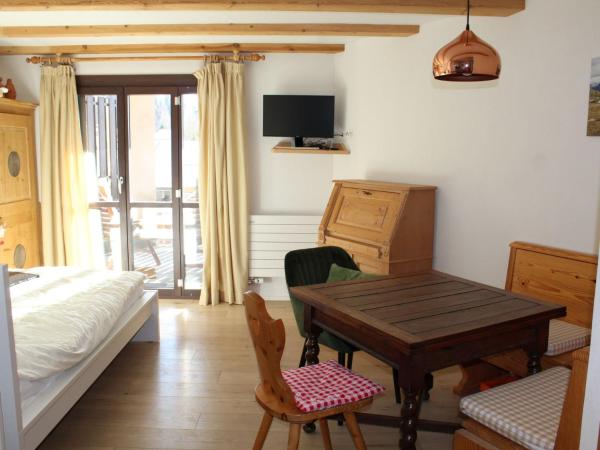 Apartment Residenza Chesa Margun 33-2 By Interhome - Silvaplana