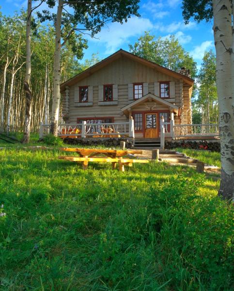 Trappers Cabin - Beaver Creek, CO