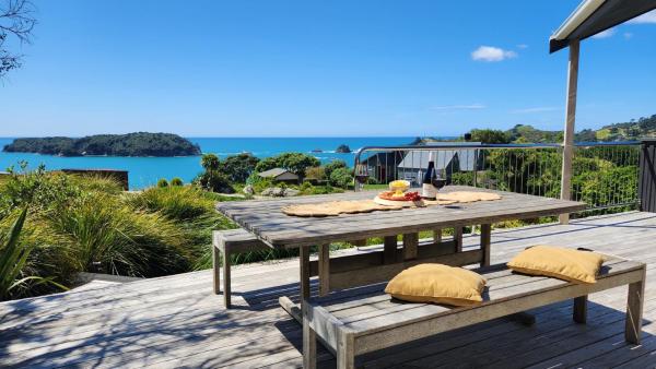 Hahei Island Outlook - Hahei