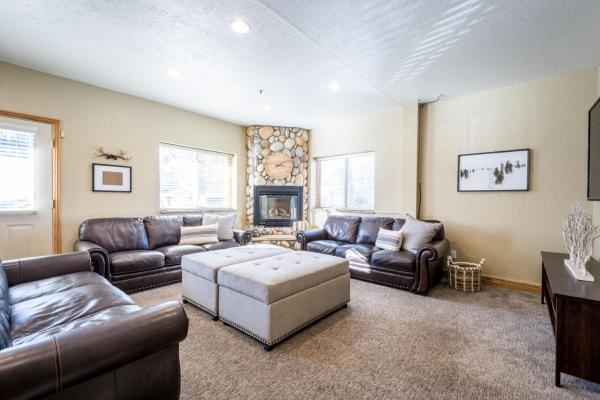 Brighton Chalet Utah Entire 9 Bedroom House - Snowbird, UT