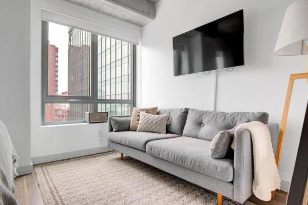 Serene Studio Kendall Sq Gym Nr Mit Bos-40 - Cambridge, MA