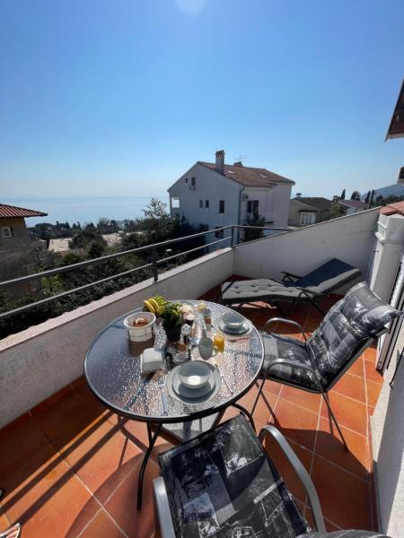 Apartment Lady Daniela Mit Meerblick In Lovran - Lovran