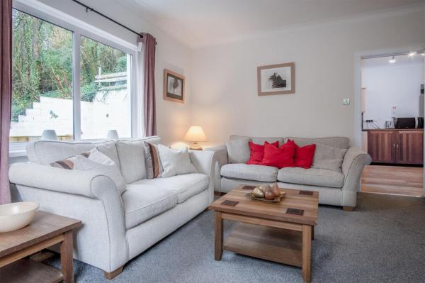 Glenvale - 2 Bedroom Apartment - Saundersfoot - Tenby
