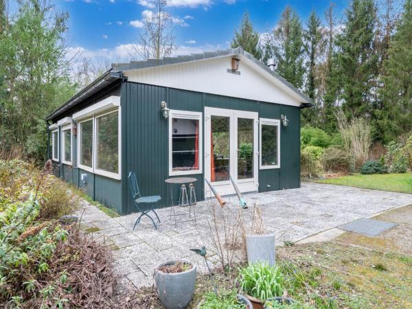 Chalet With Garden And Pond - Lommel