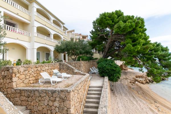 Apartments Beach Dream - Mimice