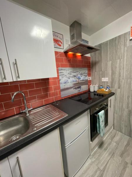 "The Eastbourne" Dog Friendly Seafront Apartment - Eastbourne