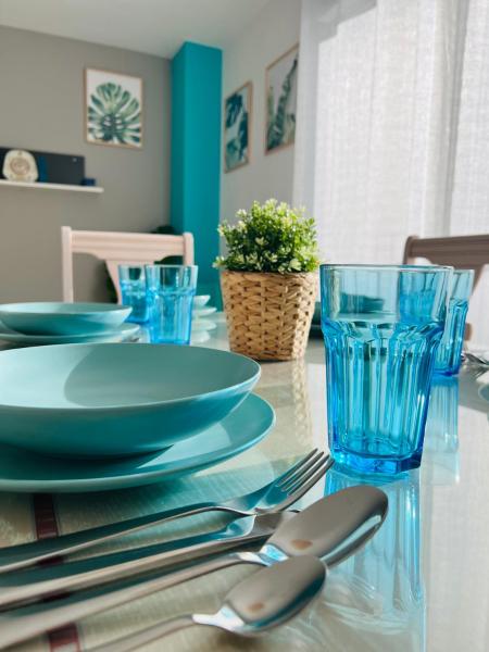 Apartamento Situado En El Centro Con 3 Habitaciones, Dispone De Aire Acondicionado Y Wifi A 150m De La Playa Y El Castillo - Peniscola