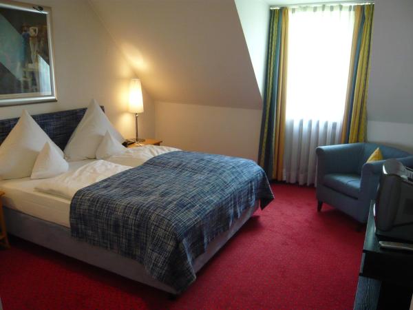 Hotel Nymphenburg City - München - Munich
