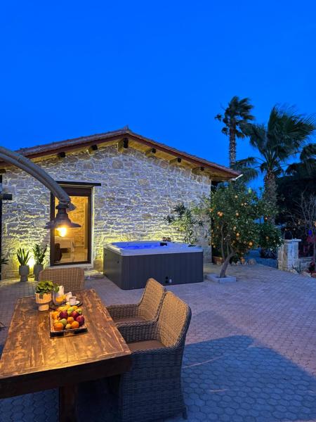 Villa Aspasia With Private Jacuzzi - Oasis Resort - Creta