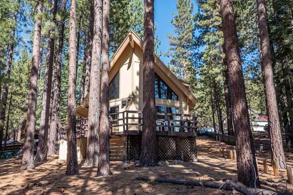 Knoll Lane Holiday Home - South Lake Tahoe, CA