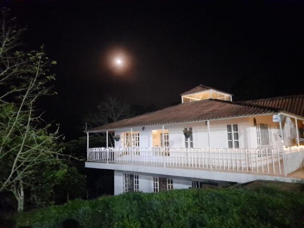 Hotel Casa La Gregorienne - La Vega