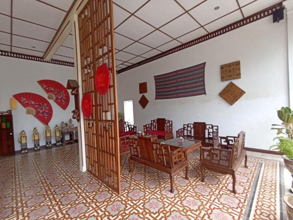 Mruyung Guest House Kota Lama Banyumas Mitra Reddoorz - Banyumas
